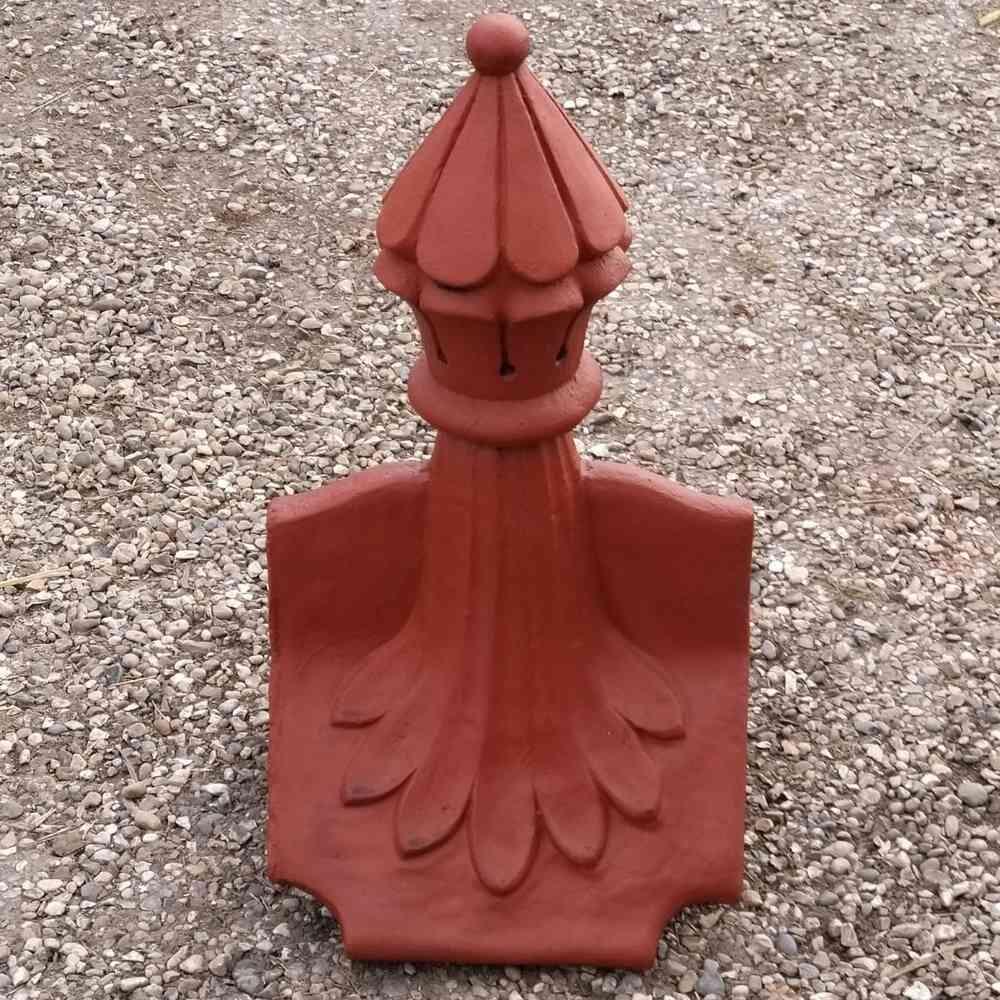 Column carousel roof finial