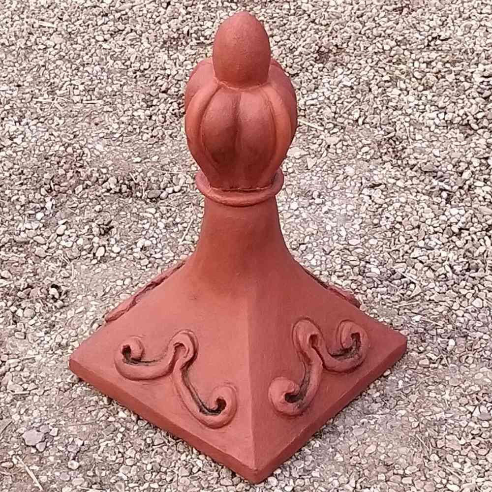 Square coronation crest roof finial