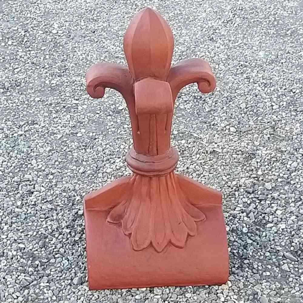 Half round spike fleur roof finial