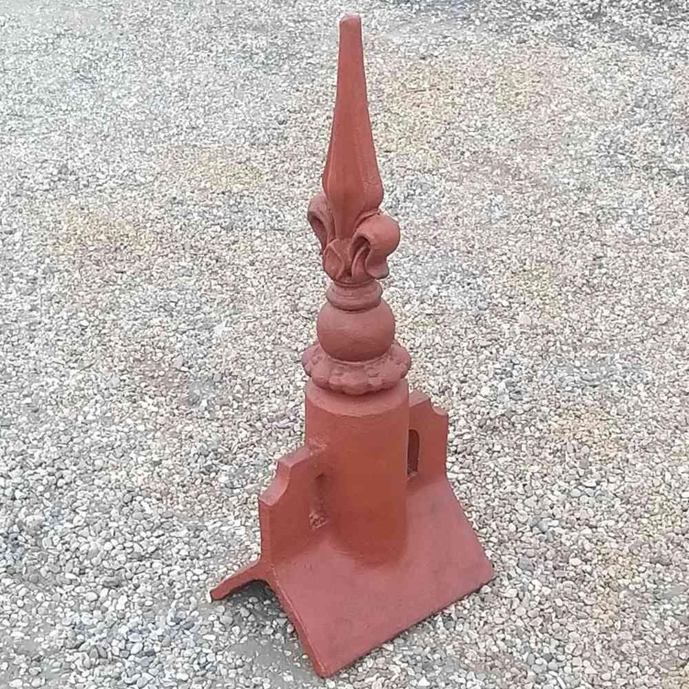 Double arch spire finial