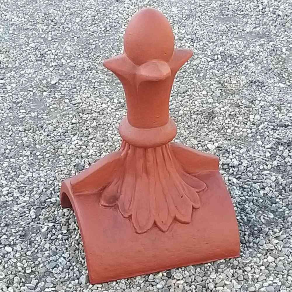 Half round ornate 4 leaf roof finial