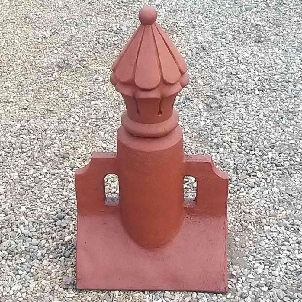 Double arch carousel ridge finial