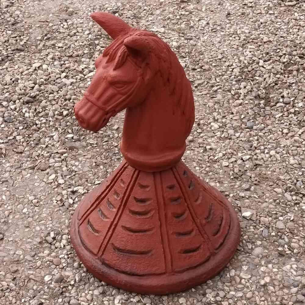 Round horse head roof finial