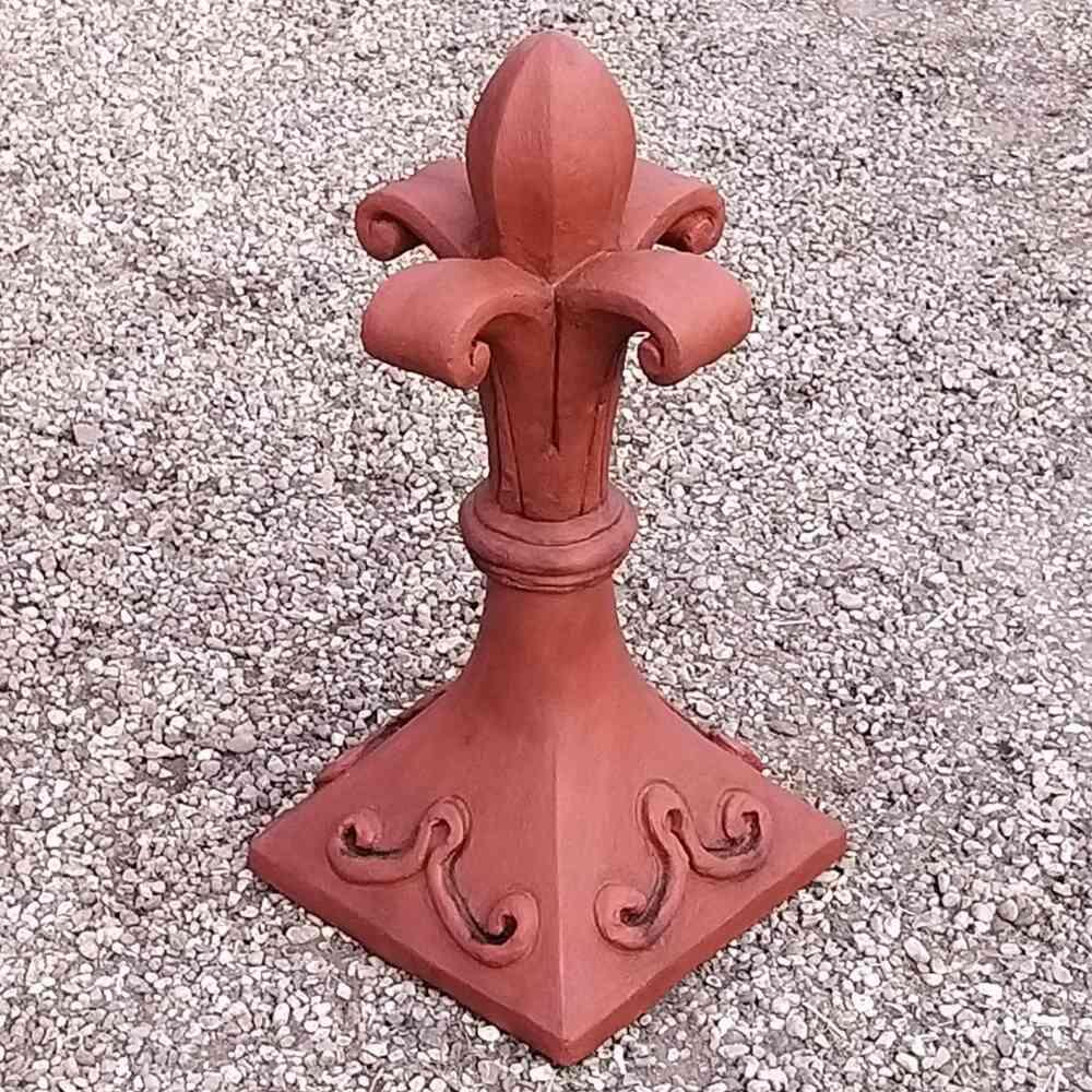 Square spike fleur roof finial