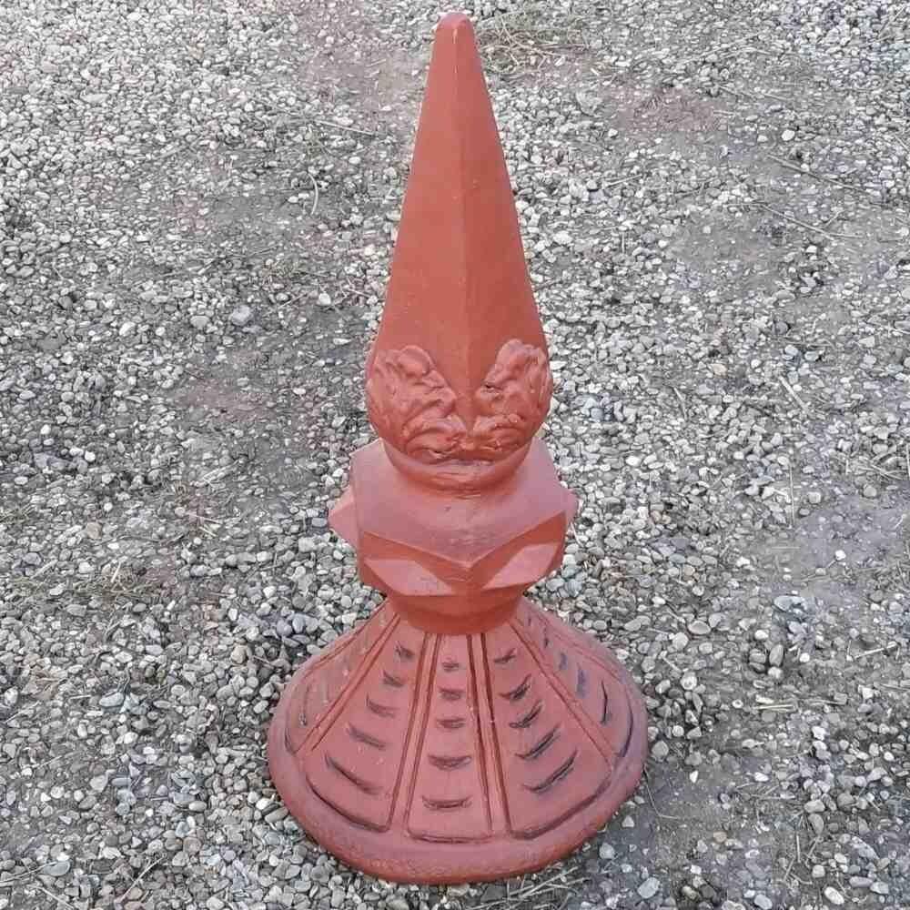 Round hex spire finial