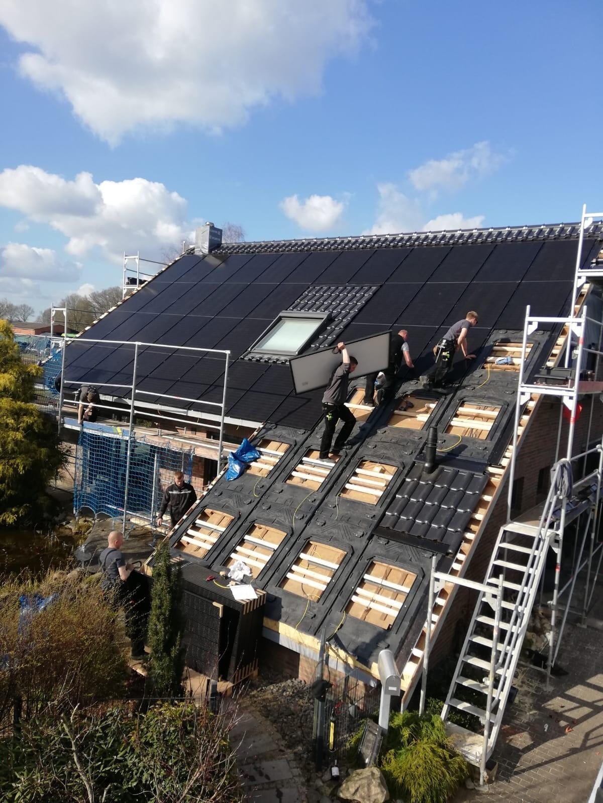 GSE IN-ROOF SOLAR PANEL SYSTEM
