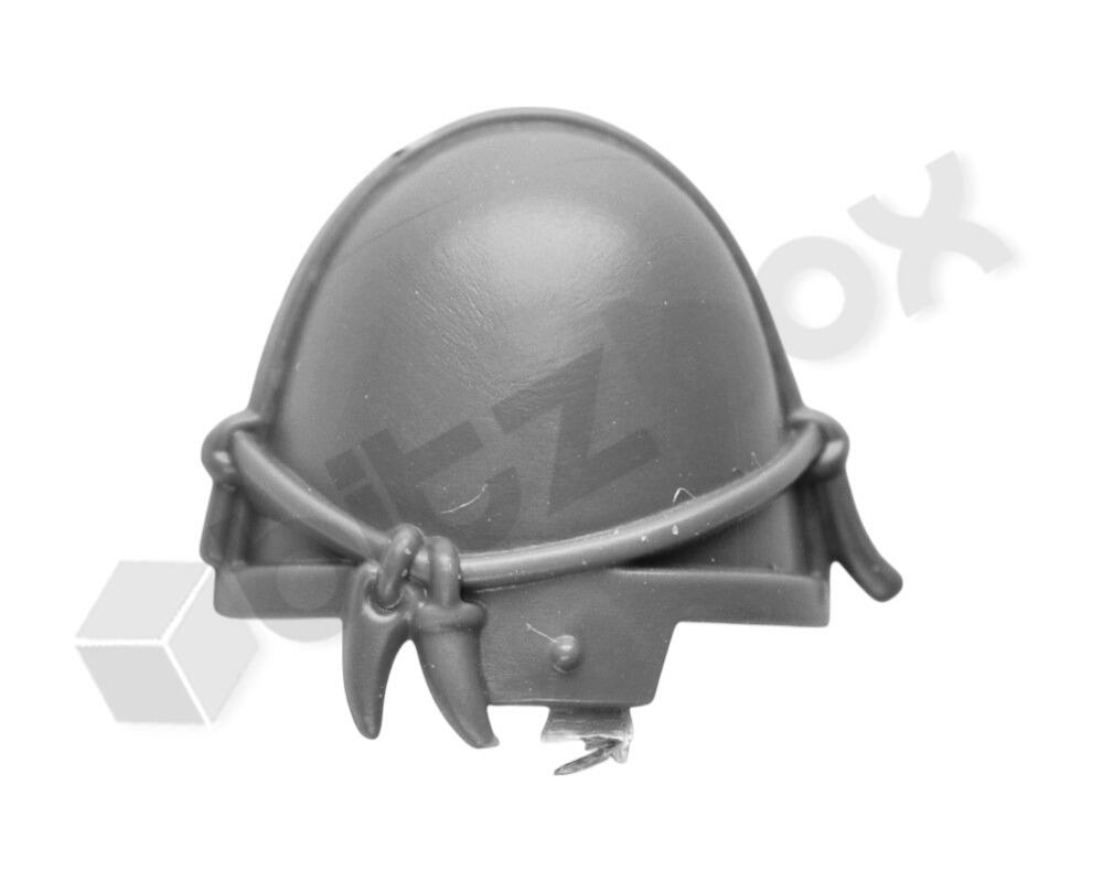 Space Wolves Grey Hunters Pack Leader Shoulder Pad A