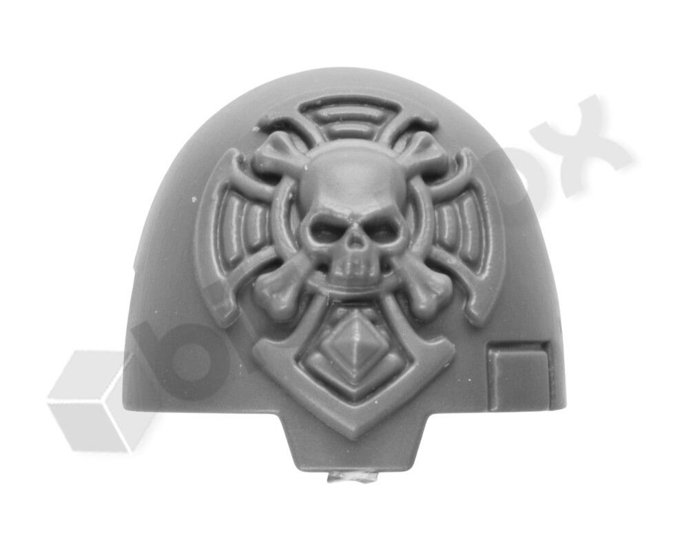 Space Marines Terminator Assault Squad Sergeant Shoulder Pad B
