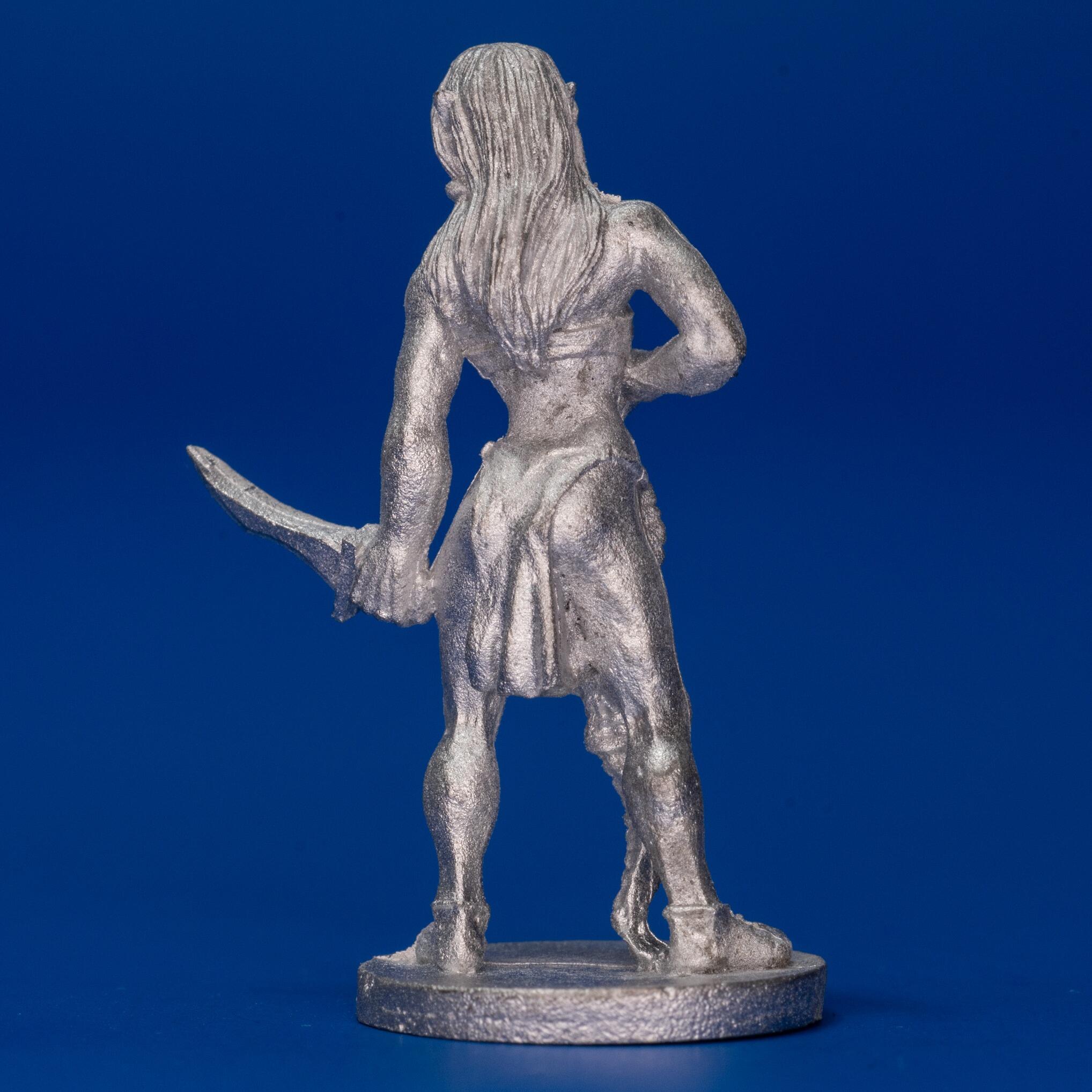 15022 Female Sylvan Elf by Ral Partha