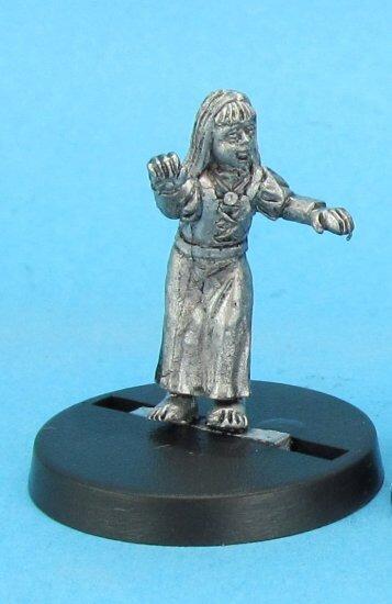 VP 106 Gretel (urchin/damsel) Villager by Ral Partha