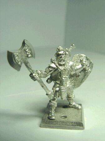 02-204A Barbarian Leader with Great Axe by Ral Partha