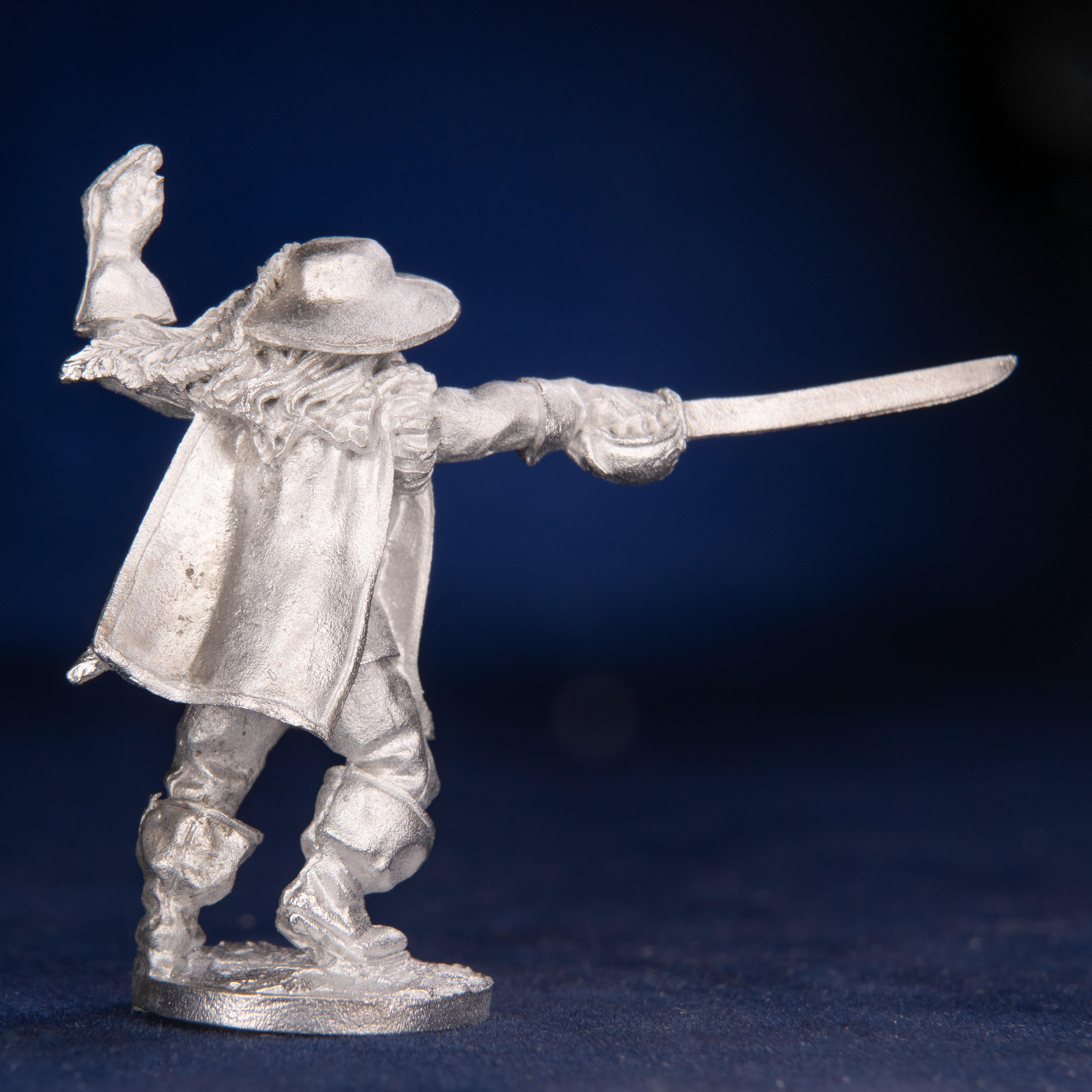 15063 Musketeer Swordsman by Ral Partha