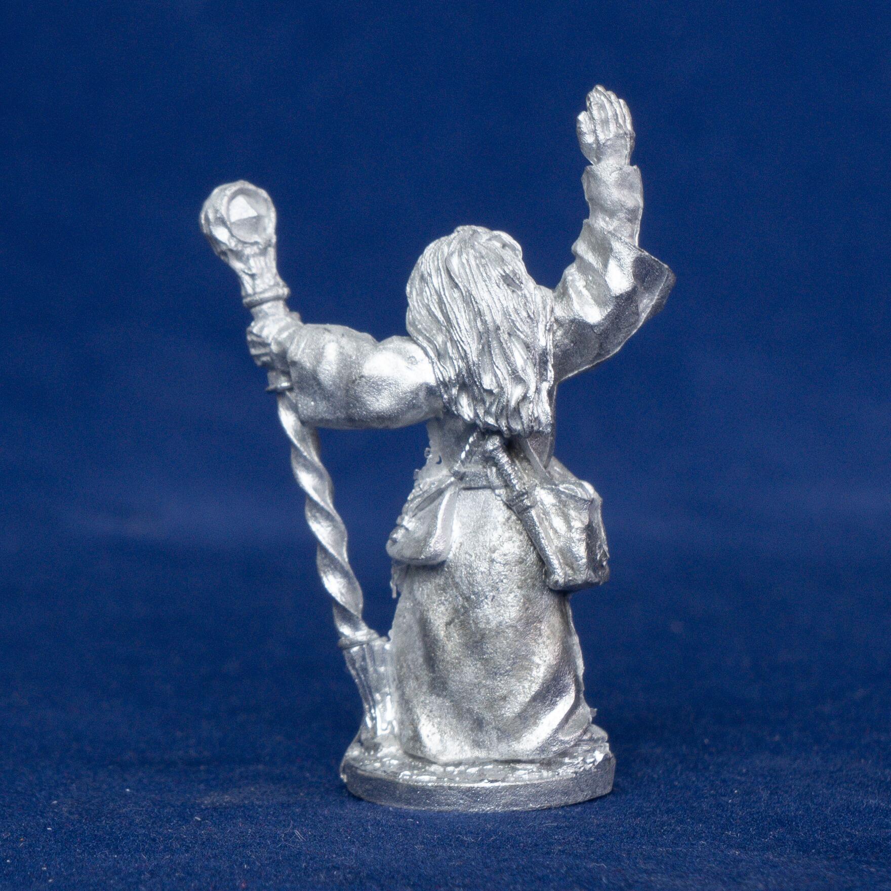 15501D Sorceror with Staff Mage Wizard by Ral Partha