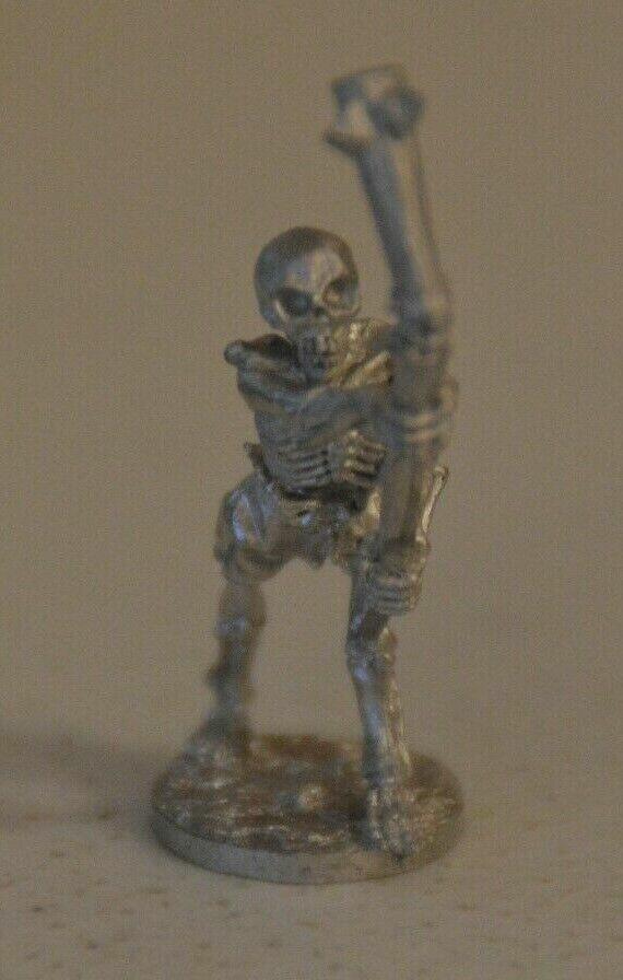 19019D Skeleton with Flail by Ral Partha