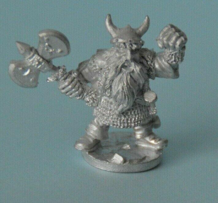 19018A Dwarf Leader with Axe