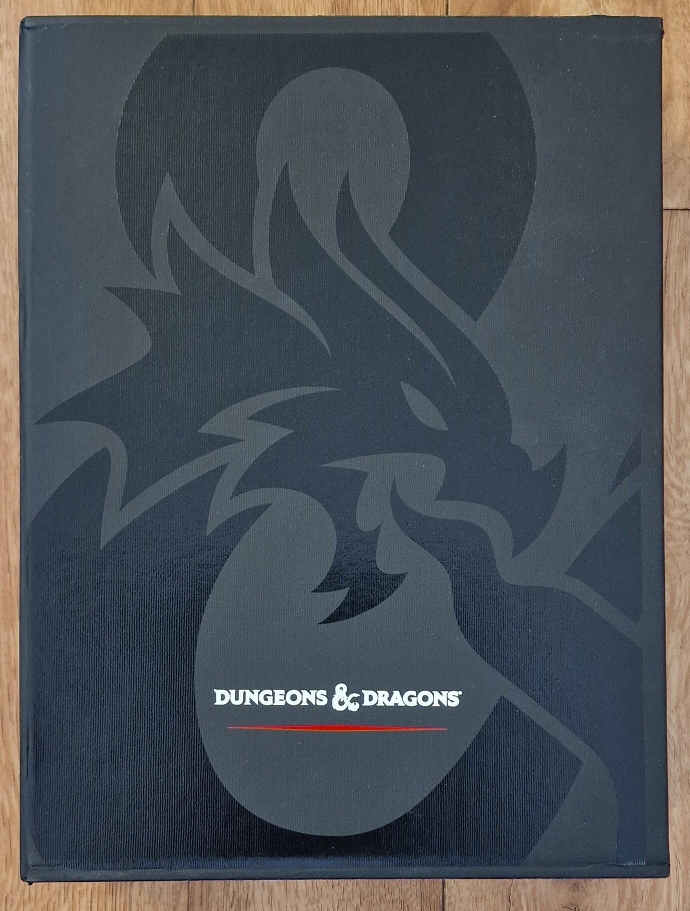 Dungeons & Dragons Core Rules Rulebook Box Set for 5th edition 5e
