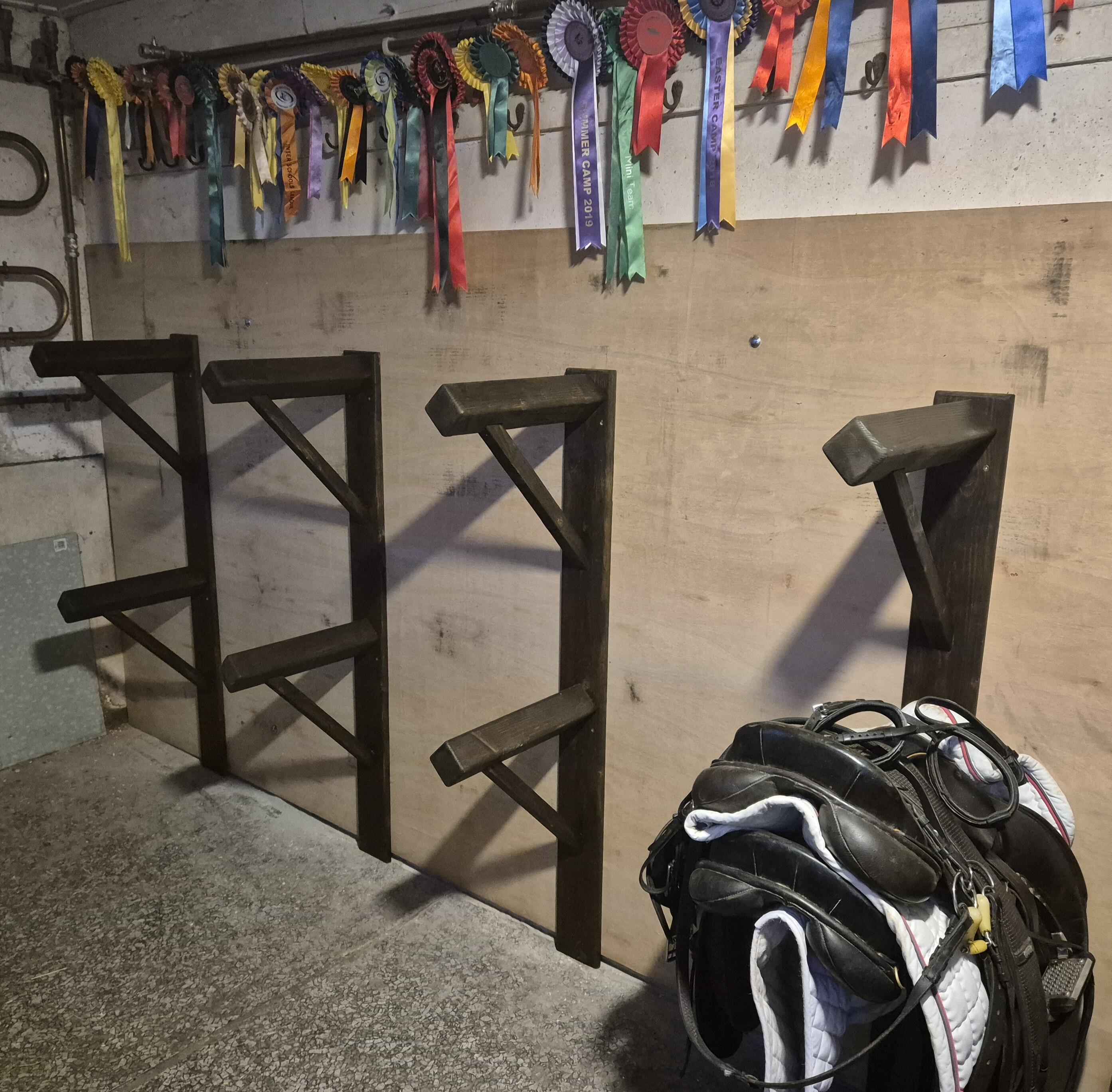 Saddle rack